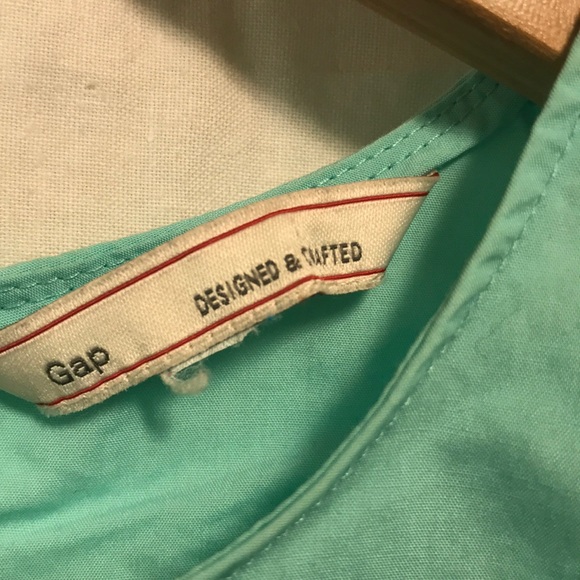 GAP | Tops | Lightweight Aqua Gap Tank With Metal Zipper Back | Poshmark